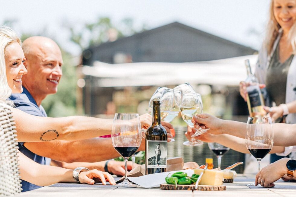 Napa Winery Picnic | Vineyard Picnic Grounds & Wine